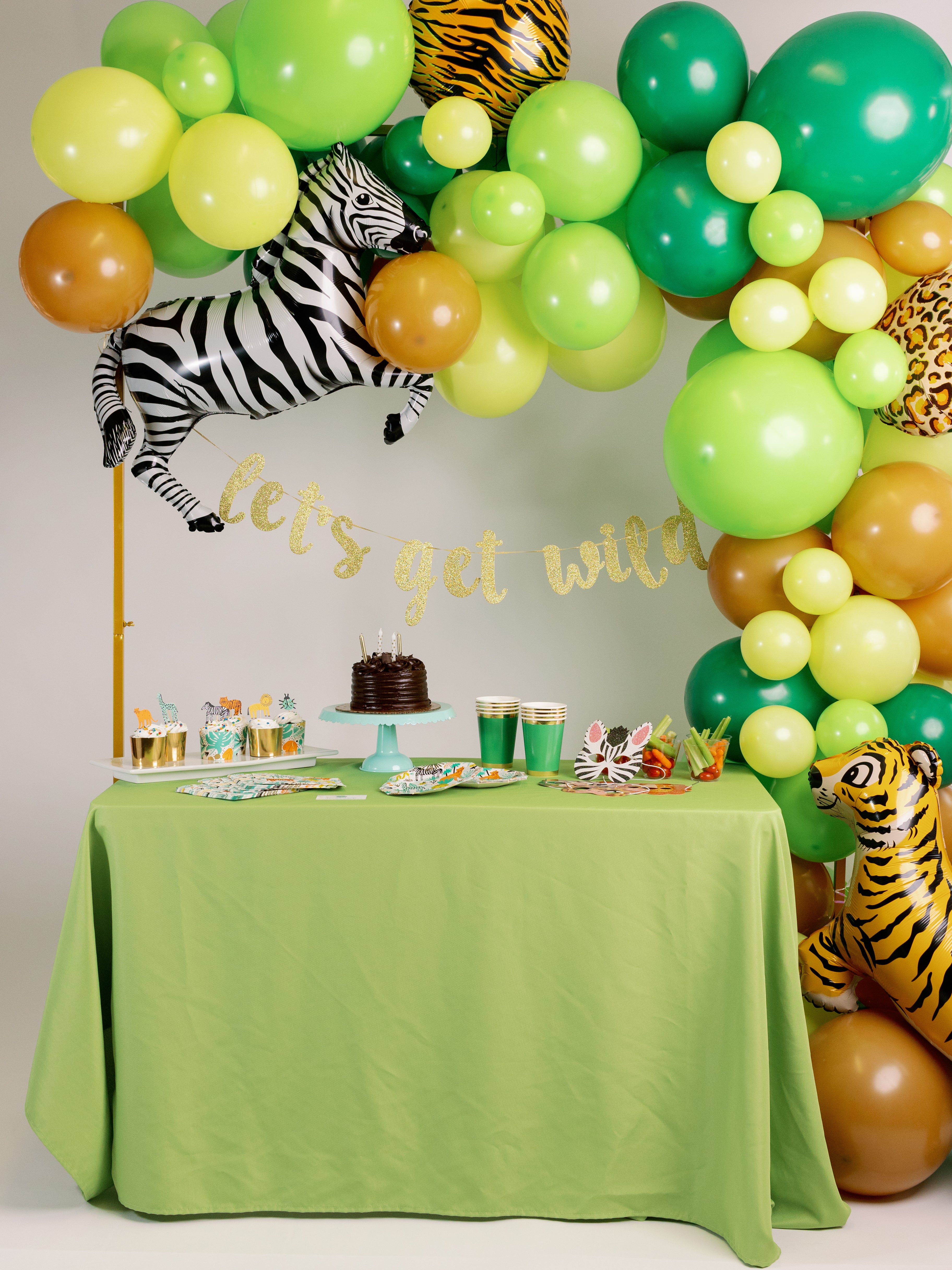 Party Animals – Decor Drop